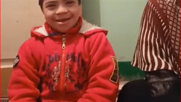 «طلقني ورماني في الشارع عشان ابني معاق القصة الكاملة لاستغاثة زوجة