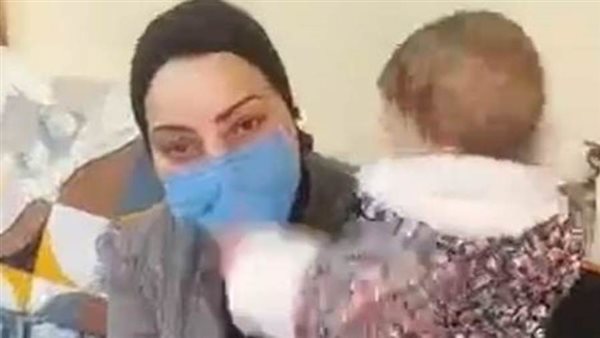 «بنتي هتروح مني القصة الكاملة لاستغاثة أسرة طفلة بالمنوفية والدة